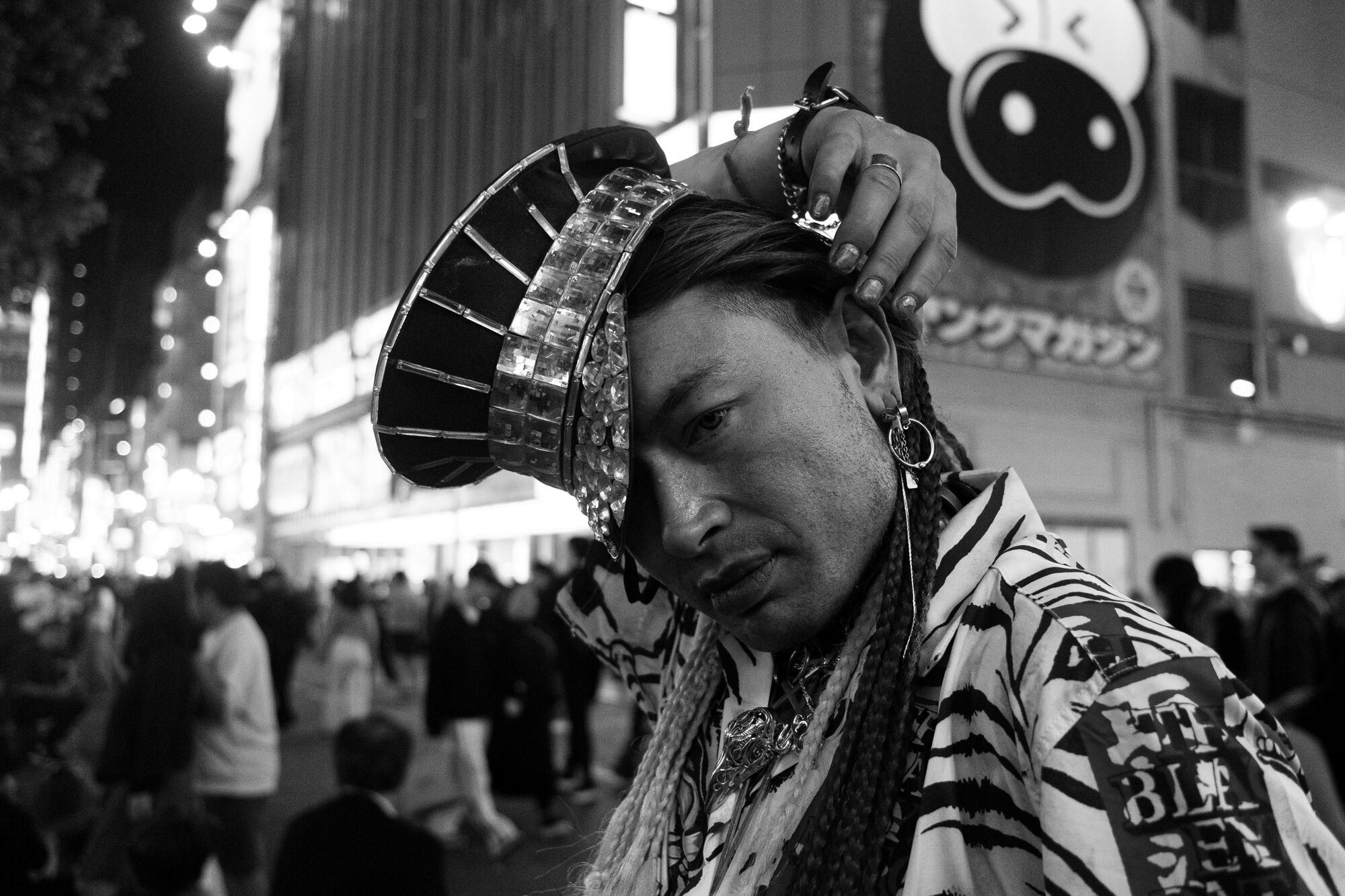 Toyoko Kids, Les enfants de Kabukicho (Amin Bouthiba) | hanslucas.com