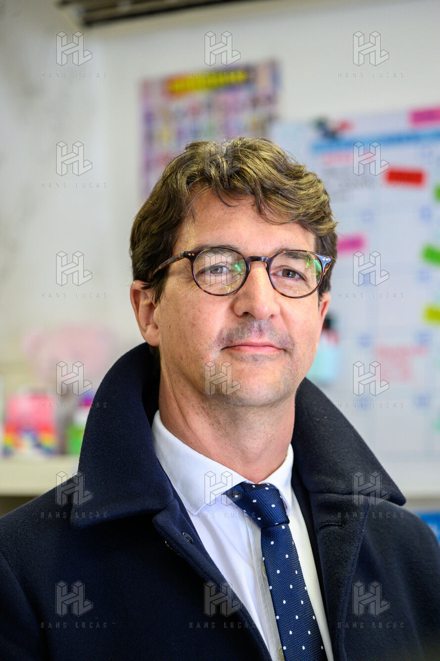 FRANCE - SOCIAL - MATHIAS OTT (Eric Beracassat) | hanslucas.com